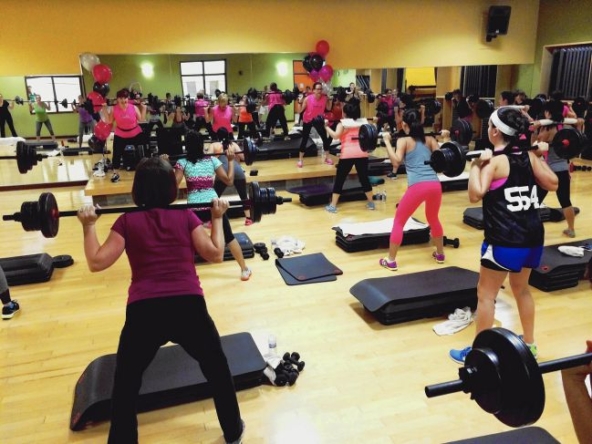 Body Pump là gì ? Cách đốt cháy calo khủng khiếp nhất cho bạn - Thể ...